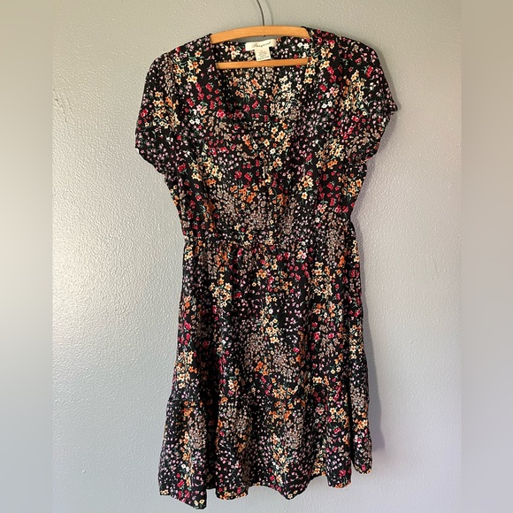 Passport | Dresses | Super Cute Dress | Poshmark
